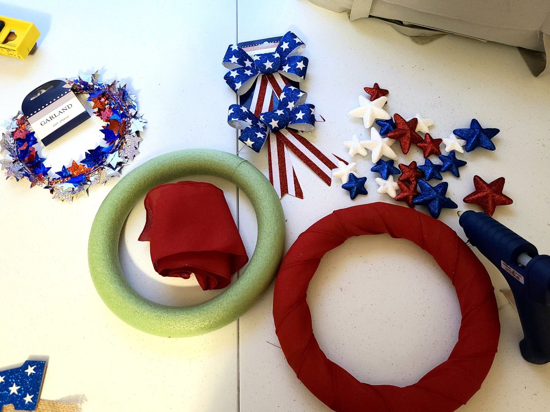 Quick & Easy Patriotic Wreath for Under $3 in Less Than 5 Minutes