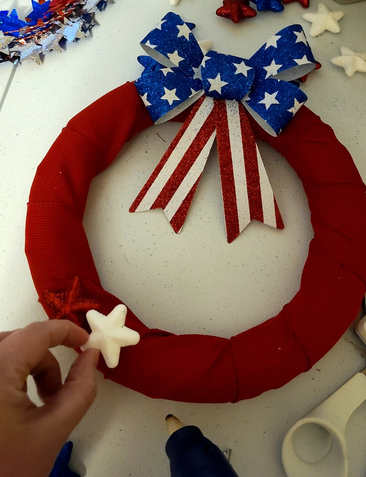 Quick & Easy Patriotic Wreath for Under $3 in Less Than 5 Minutes