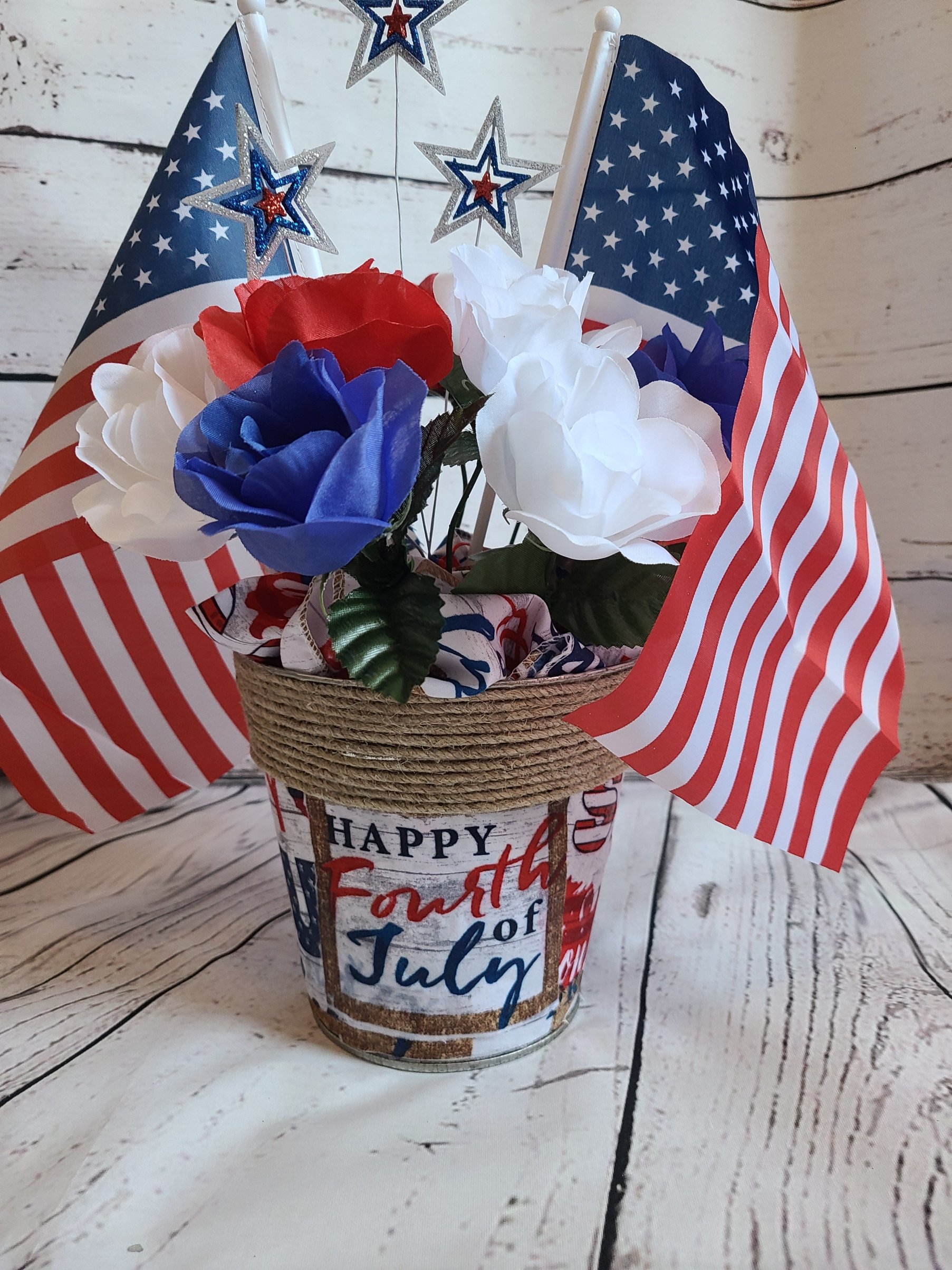 9 Easy Patriotic Decorations - Life as a LEO Wife