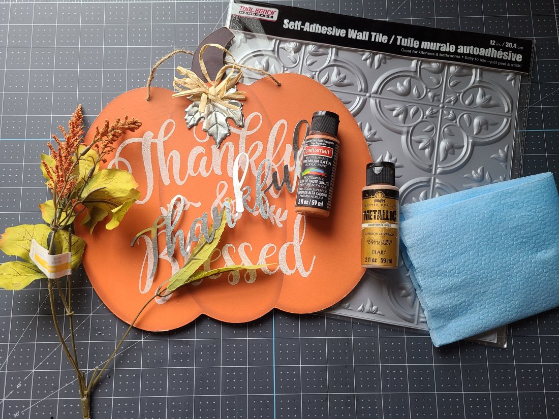 Fall Pumpkin Sign: Dollar Tree Upcycle - Life as a LEO Wife