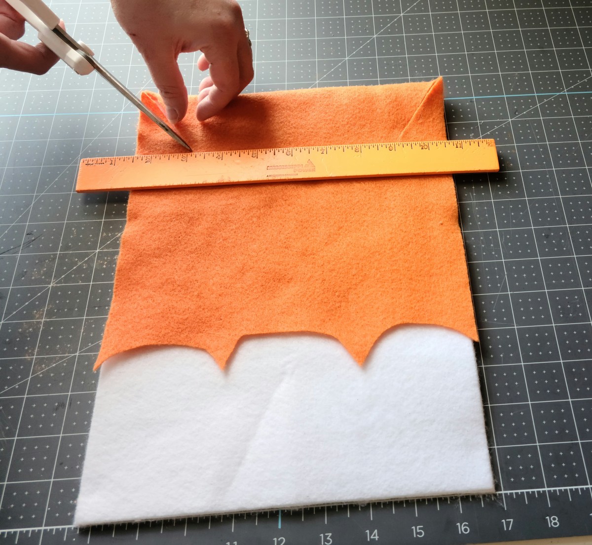 No Sew Felt Gift Bag Tutorial - Life as a LEO Wife