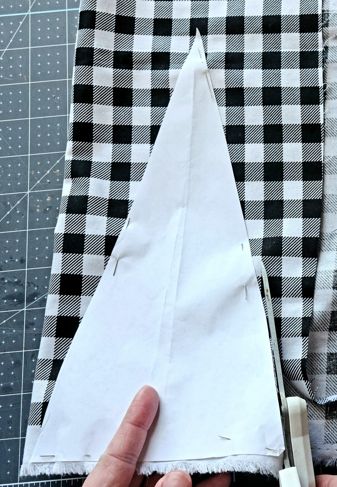 Fabric Christmas Tree: a No Sew Tutorial - Life as a LEO Wife