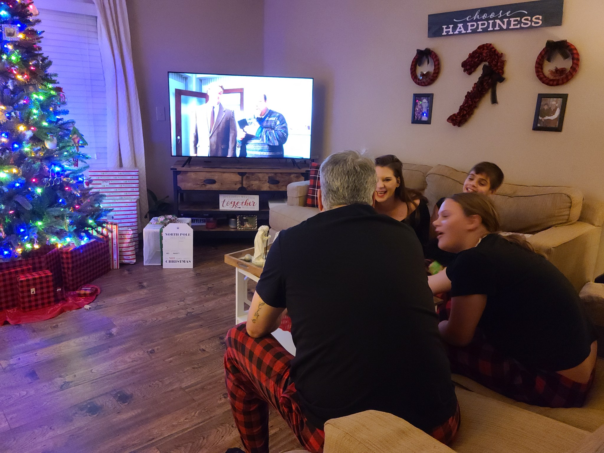 Elf Family Movie Night Fun - Life as a LEO Wife