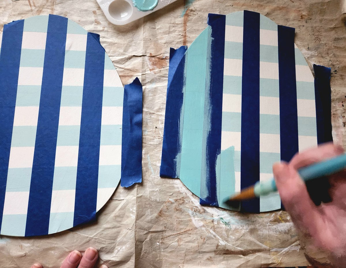 Buffalo Check: How to Easily Paint a Buffalo Check Pattern on Anything!