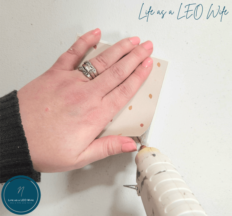 Beautiful Farmhouse Style Spring Decor Blocks - Life as a LEO Wife