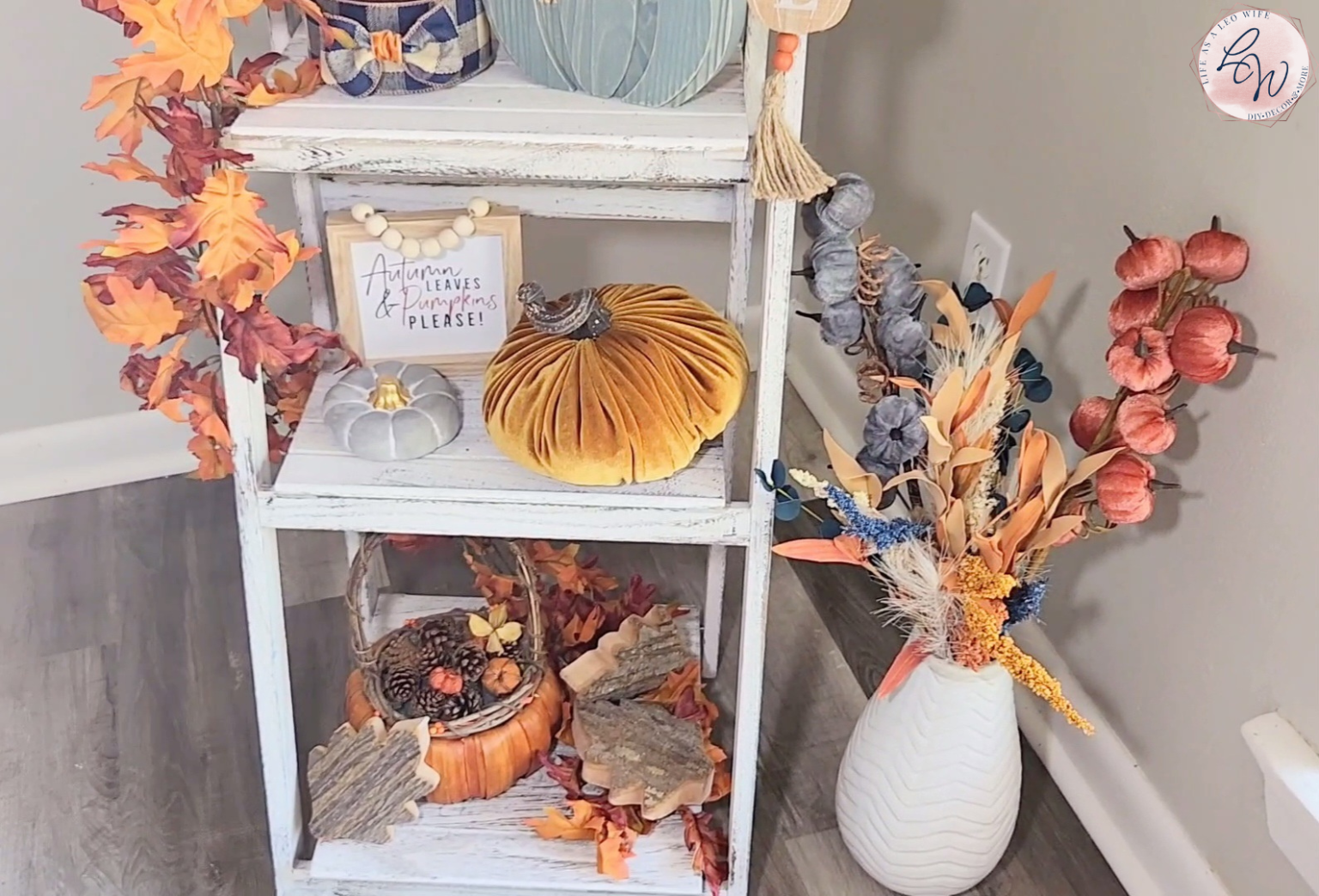 Decorate with Me: Fall Ladder Shelf - Life as a LEO Wife