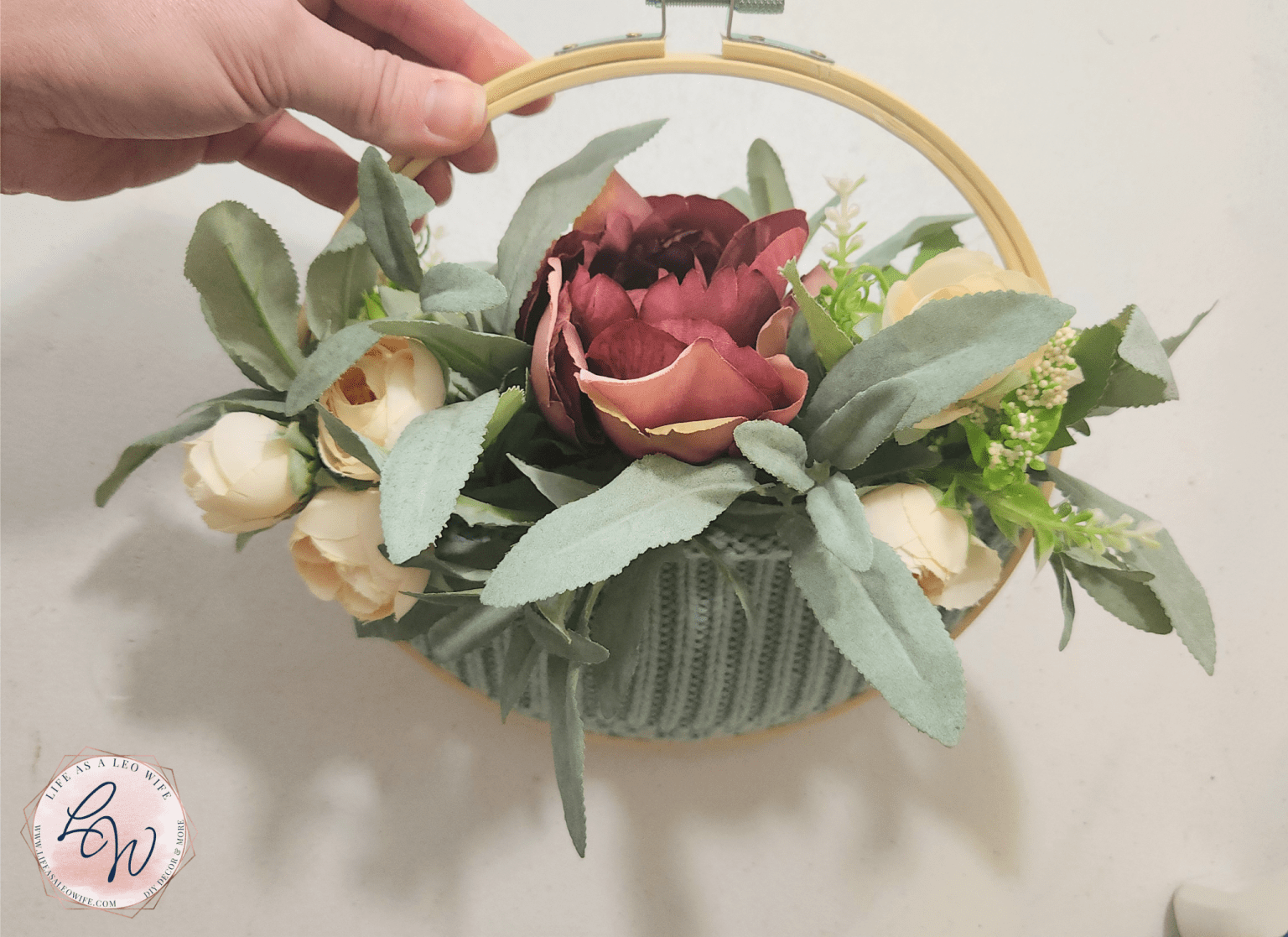 Embroidery Hoop Pocket Wreath Tutorial - Life as a LEO Wife